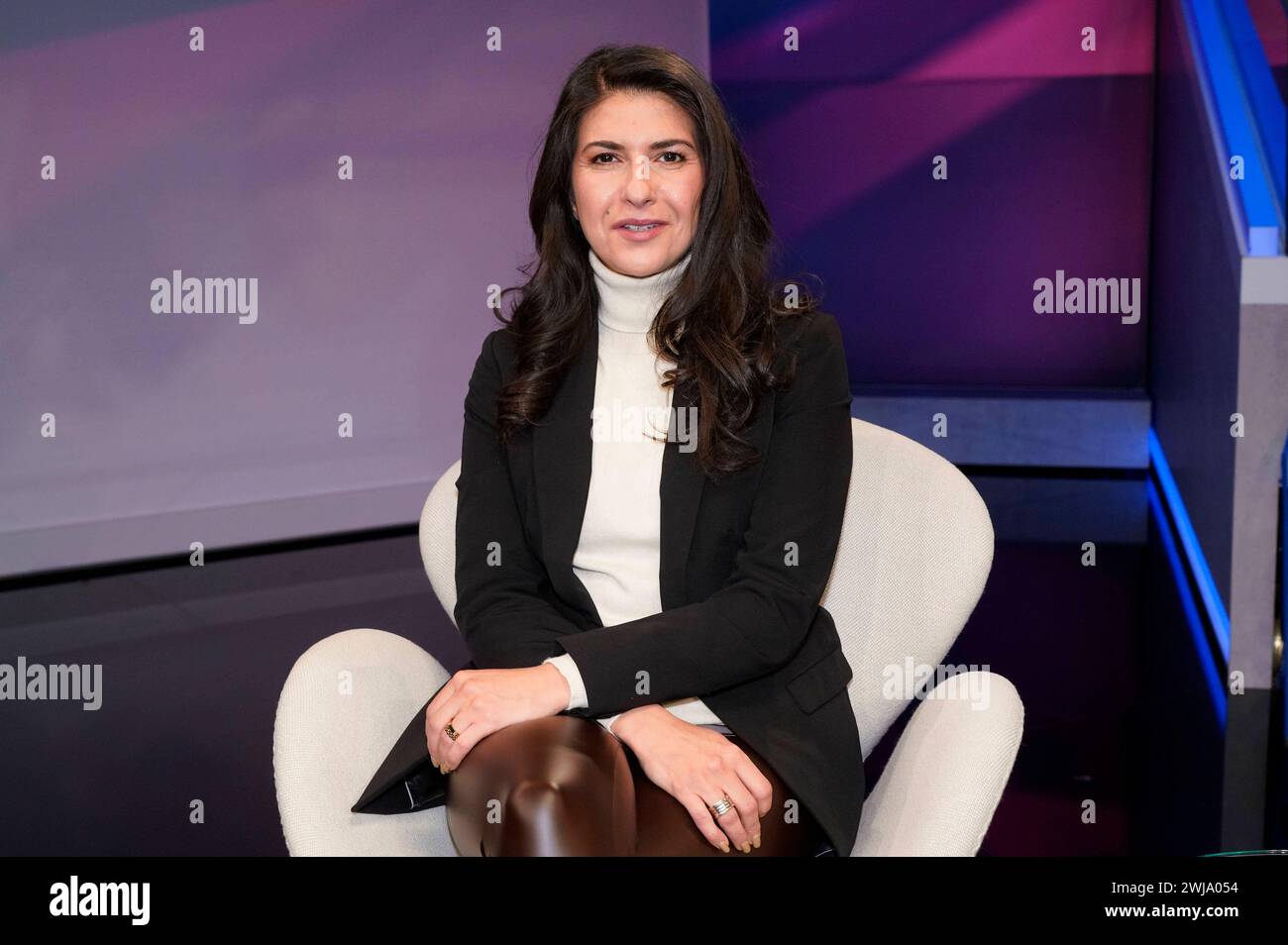 Serap Güler in der ARD-Talkshow maischberger im Studio Berlin Adlershof ...