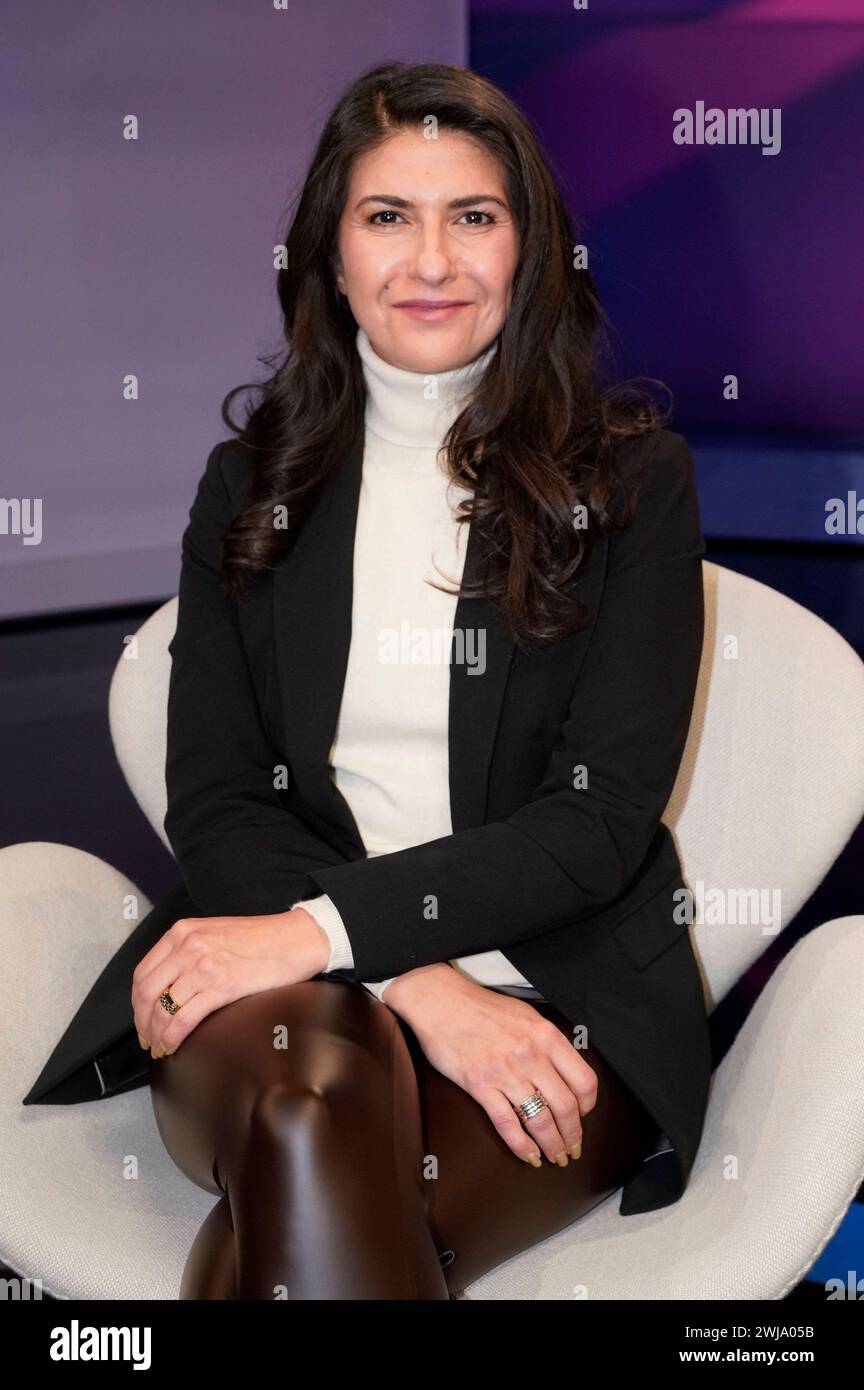 Serap Güler in der ARD-Talkshow maischberger im Studio Berlin Adlershof ...