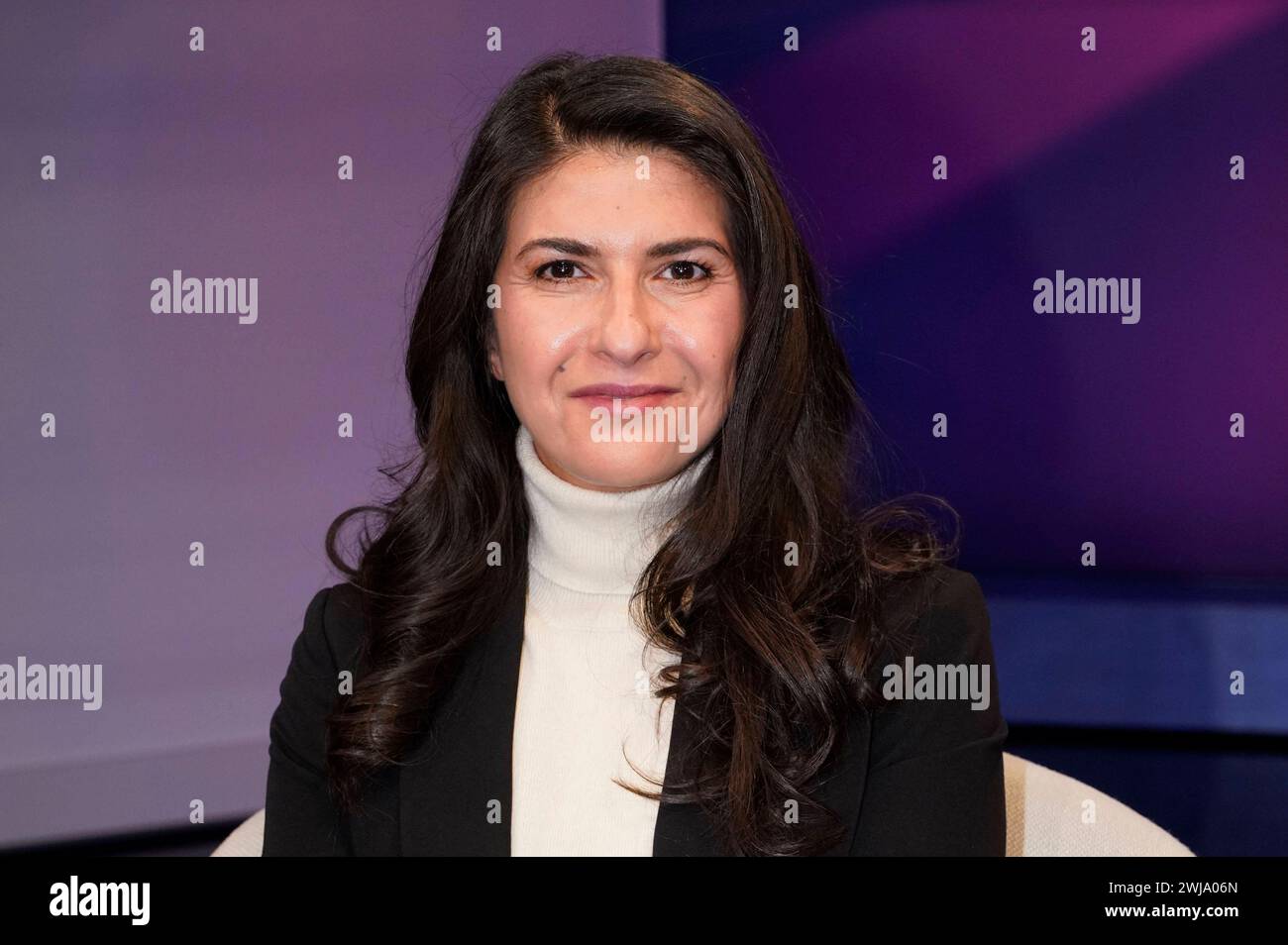 Serap Güler in der ARD-Talkshow maischberger im Studio Berlin Adlershof ...