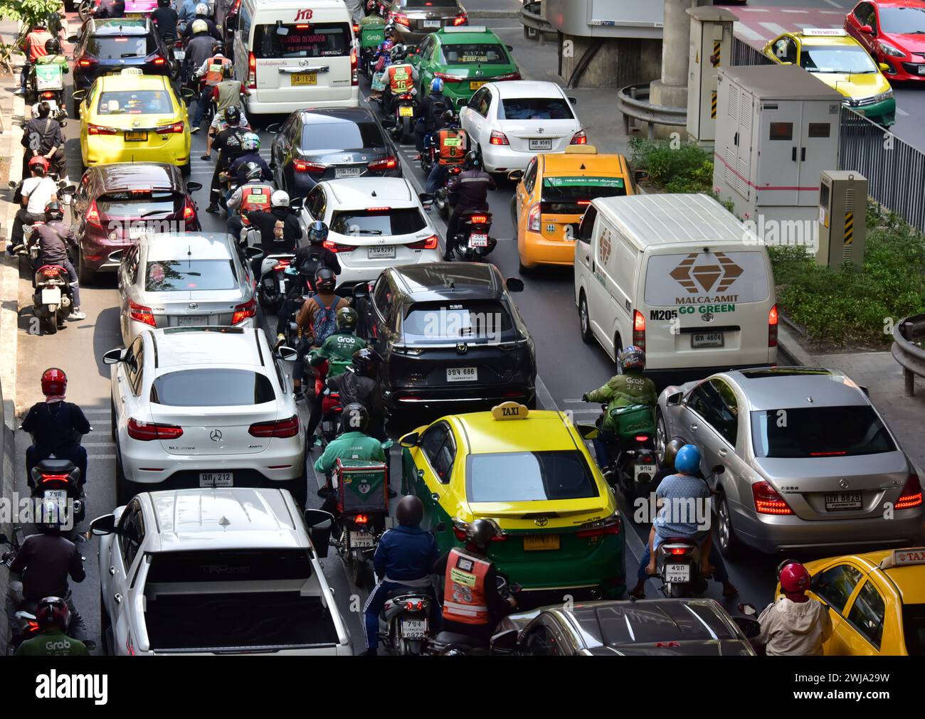 Overhead view of a traffic jam of cars at a standstill on Silom Road ...
