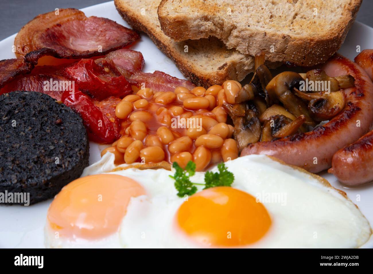 Full Irish English Breakfast Stock Photo - Alamy