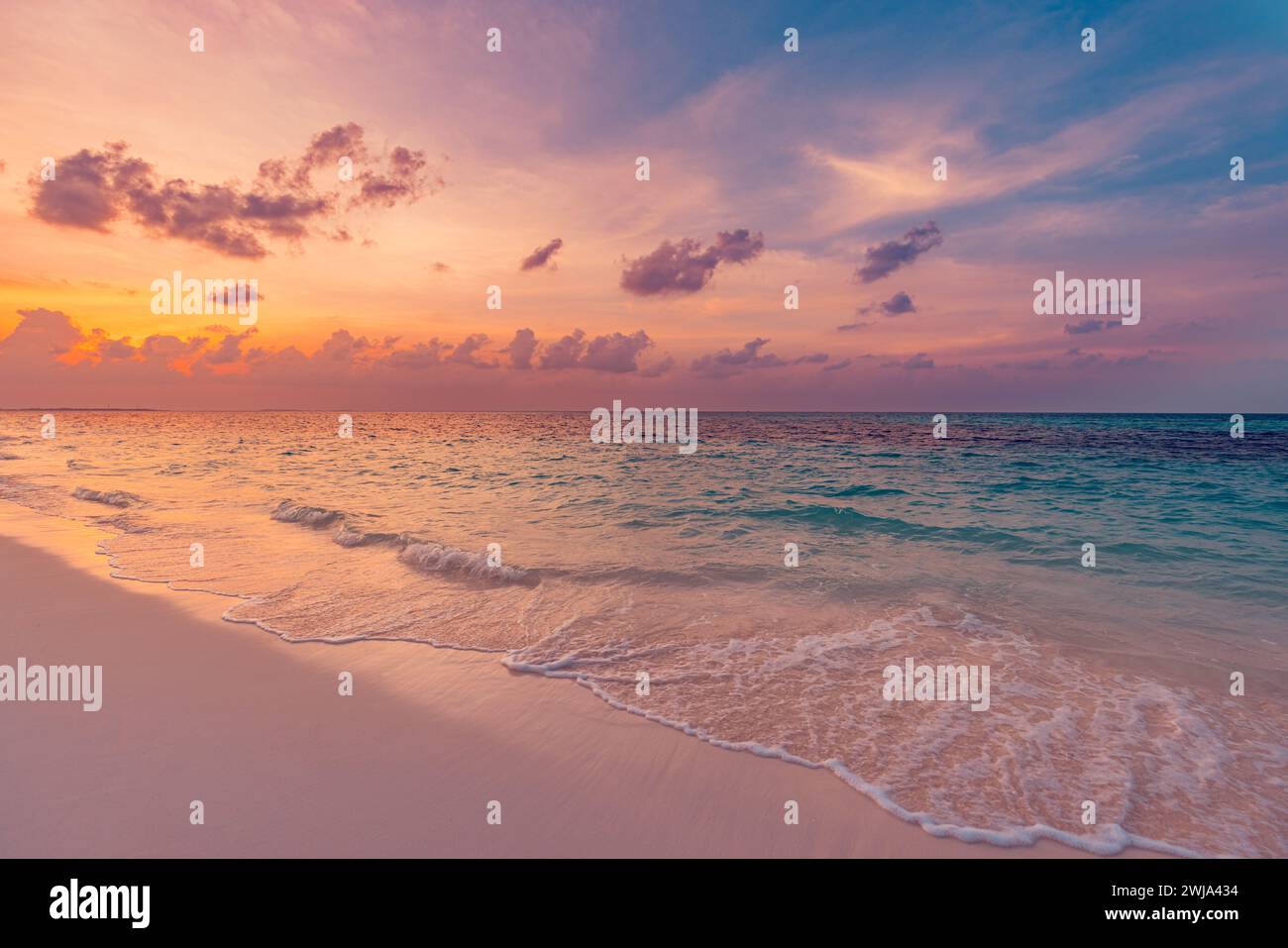 Sea sand sky concept, sunset colors clouds, horizon, horizontal ...