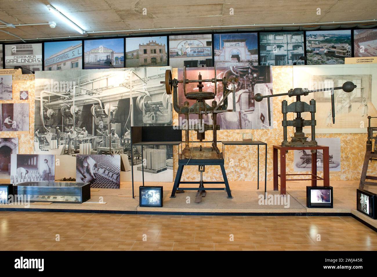 Museo del azulejo manolo safont hi-res stock photography and images - Alamy