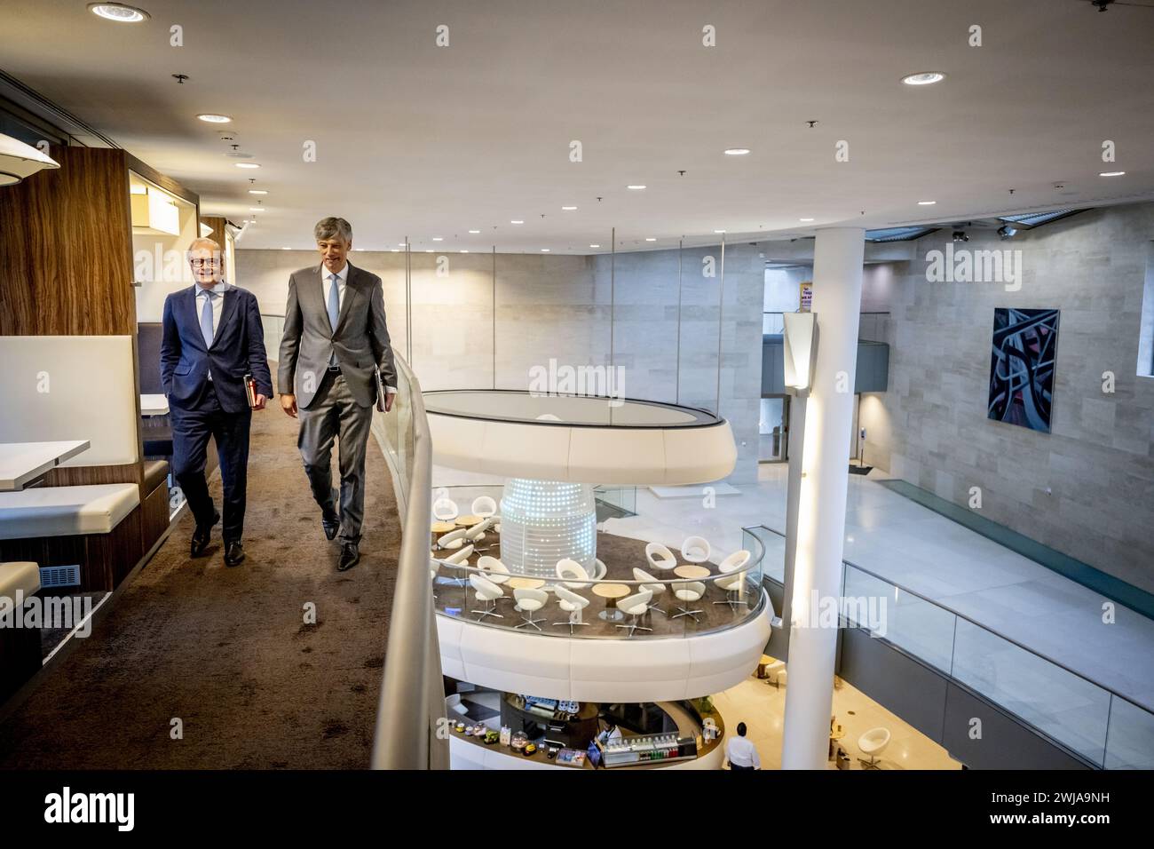 AMSTERDAM - Robert Shaak (CEO) and Ferdinand Vaandrager (CFO) provide ...