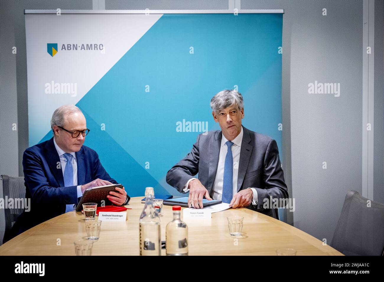 Businessman abnamro hi-res stock photography and images - Alamy