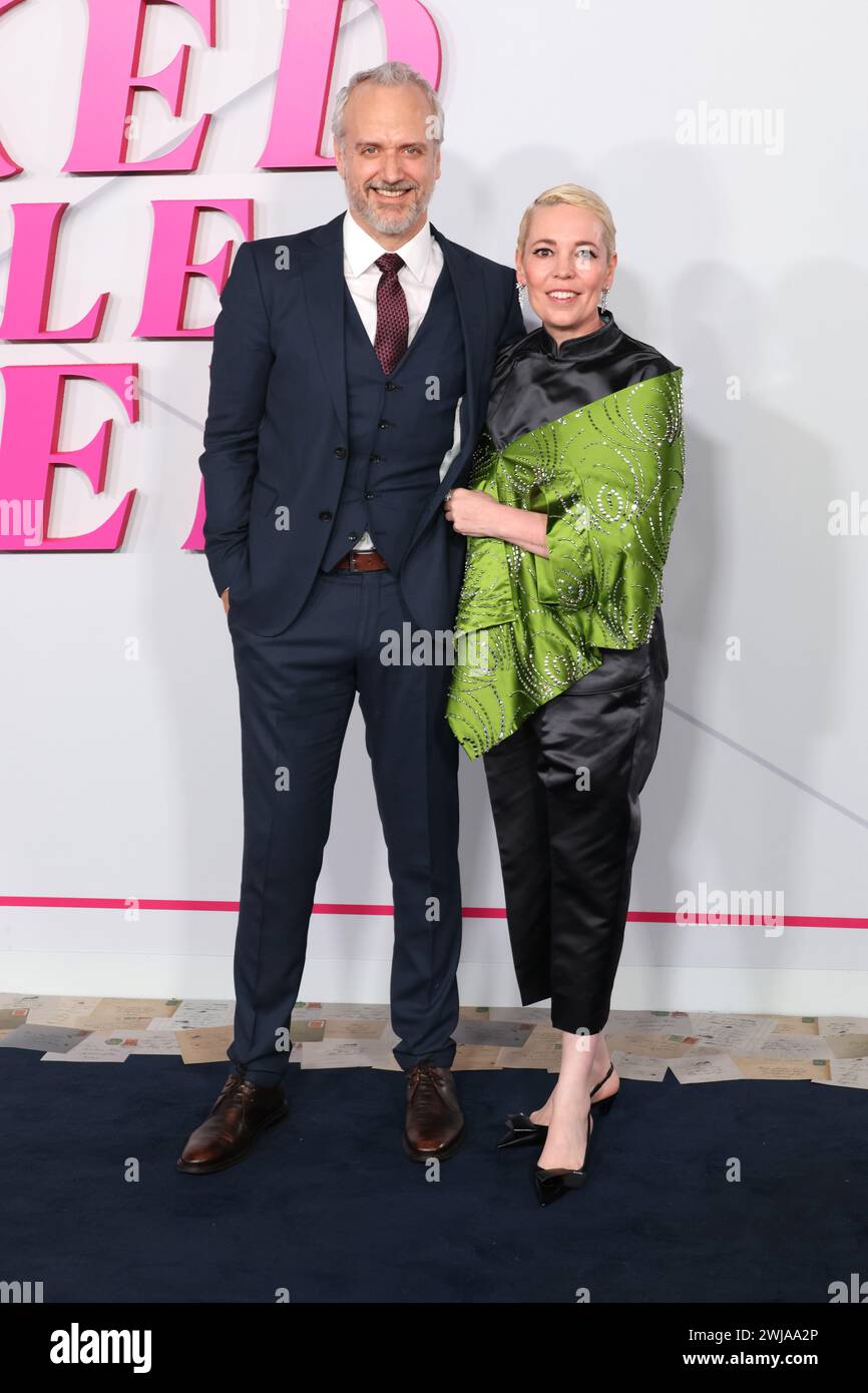 Ed Sinclair and Olivia Coleman, Wicked Little Letters - European ...