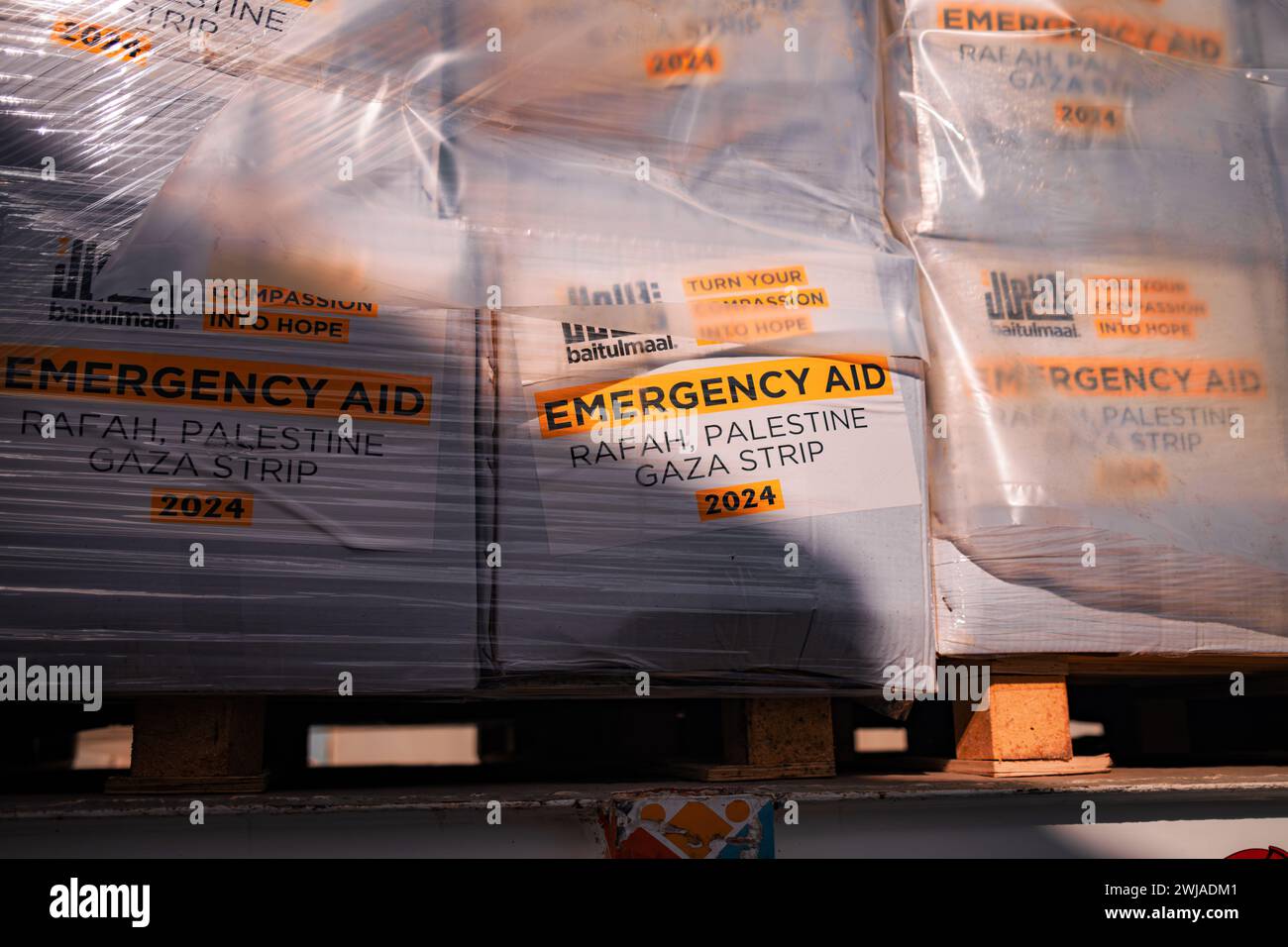 Humanitarian aid boxes hi-res stock photography and images - Alamy