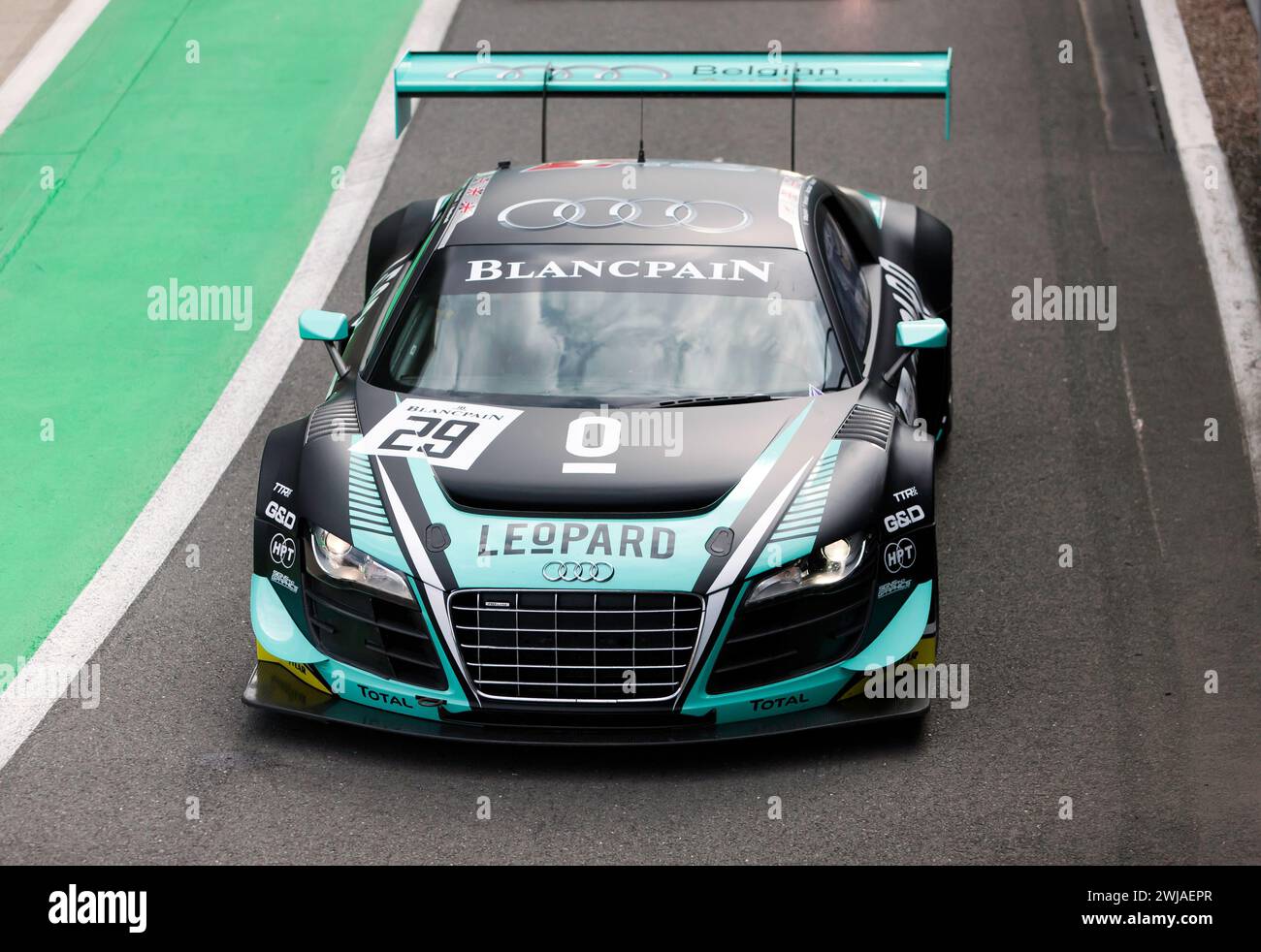 5200cc hi-res stock photography and images - Alamy