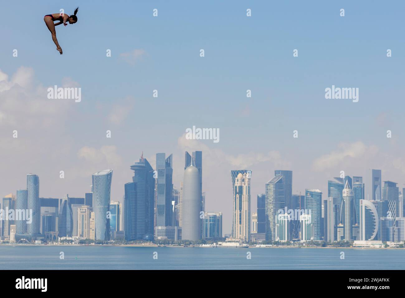 High diving hi-res stock photography and images - Alamy