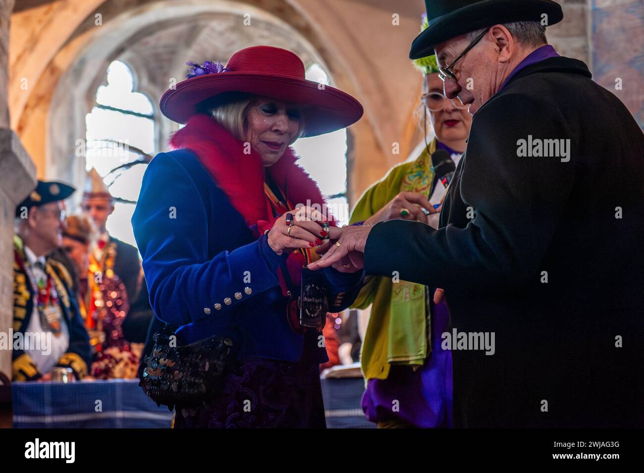 Traditional dutch wedding hi-res stock photography and images - Alamy