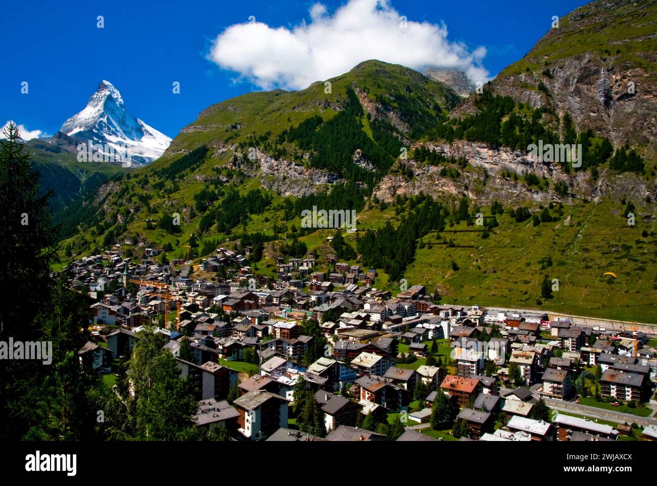 Zermatt (Swiss Alps) at the foot of the Matterhorn Stock Photo - Alamy