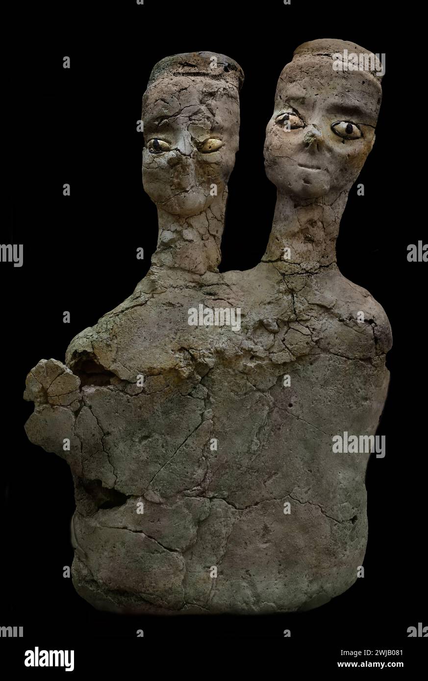 Head statue - Plaster Statues 7700-7500 BC Ain Ghazal Neolithic Jordan ...