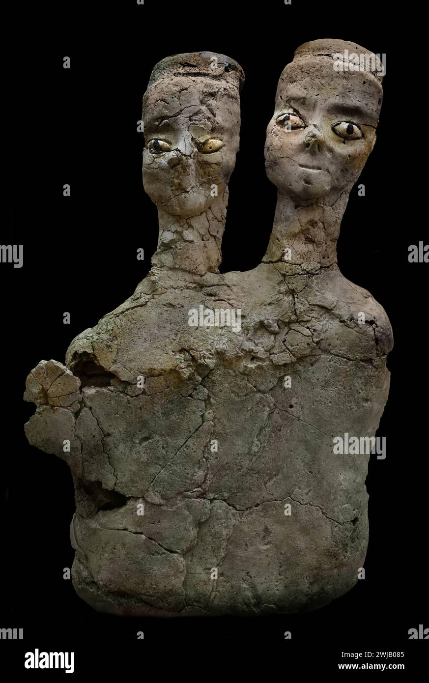 Head statue - Plaster Statues 7700-7500 BC Ain Ghazal Neolithic Jordan ...