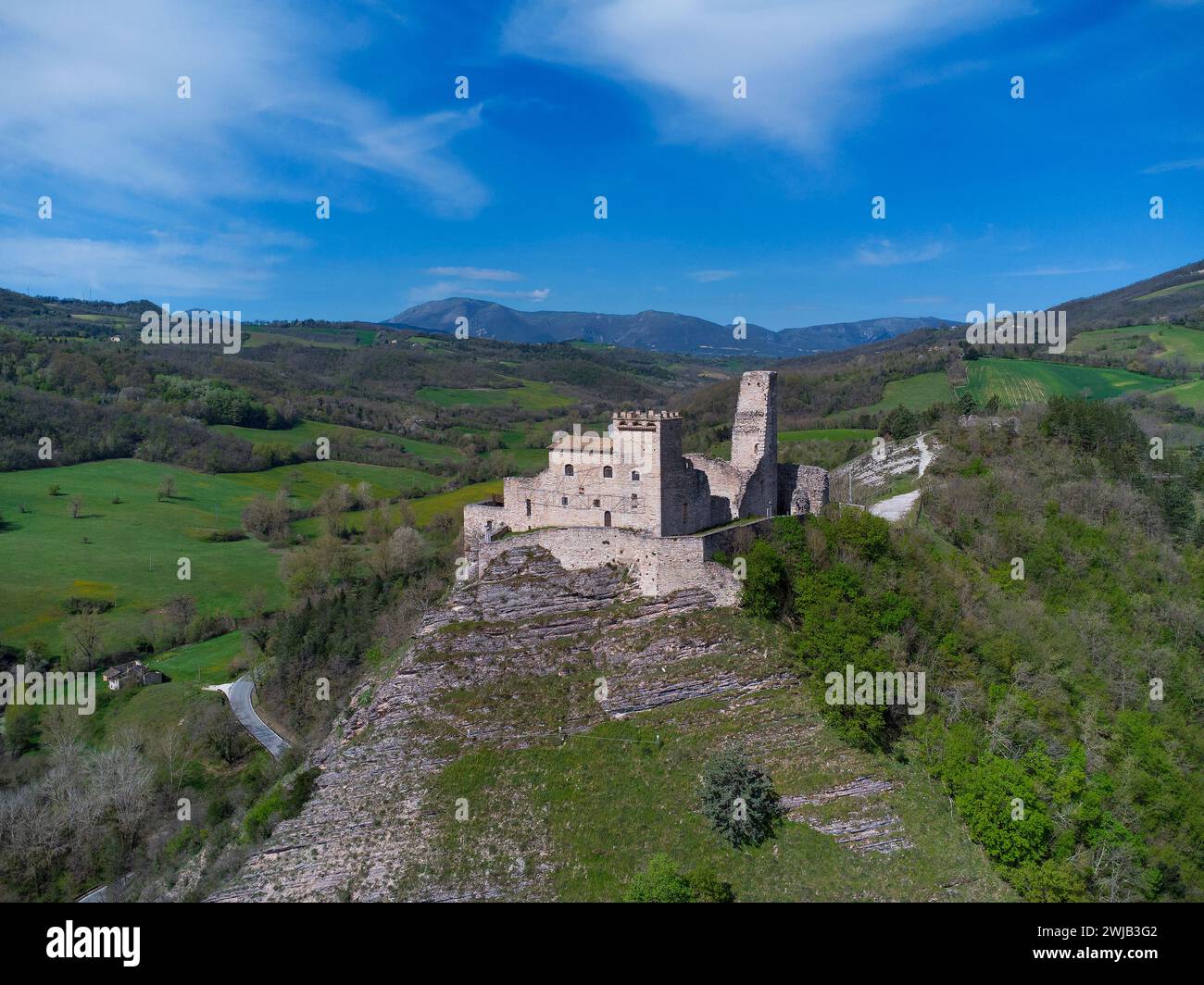 Rocca varano hi-res stock photography and images - Alamy