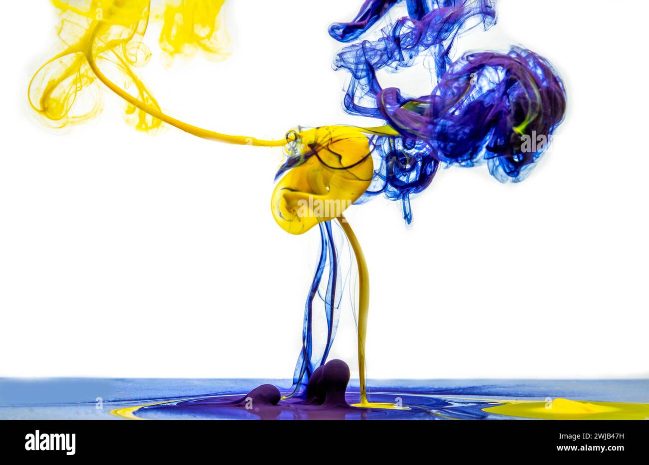 Water dispersion paint hi-res stock photography and images - Alamy