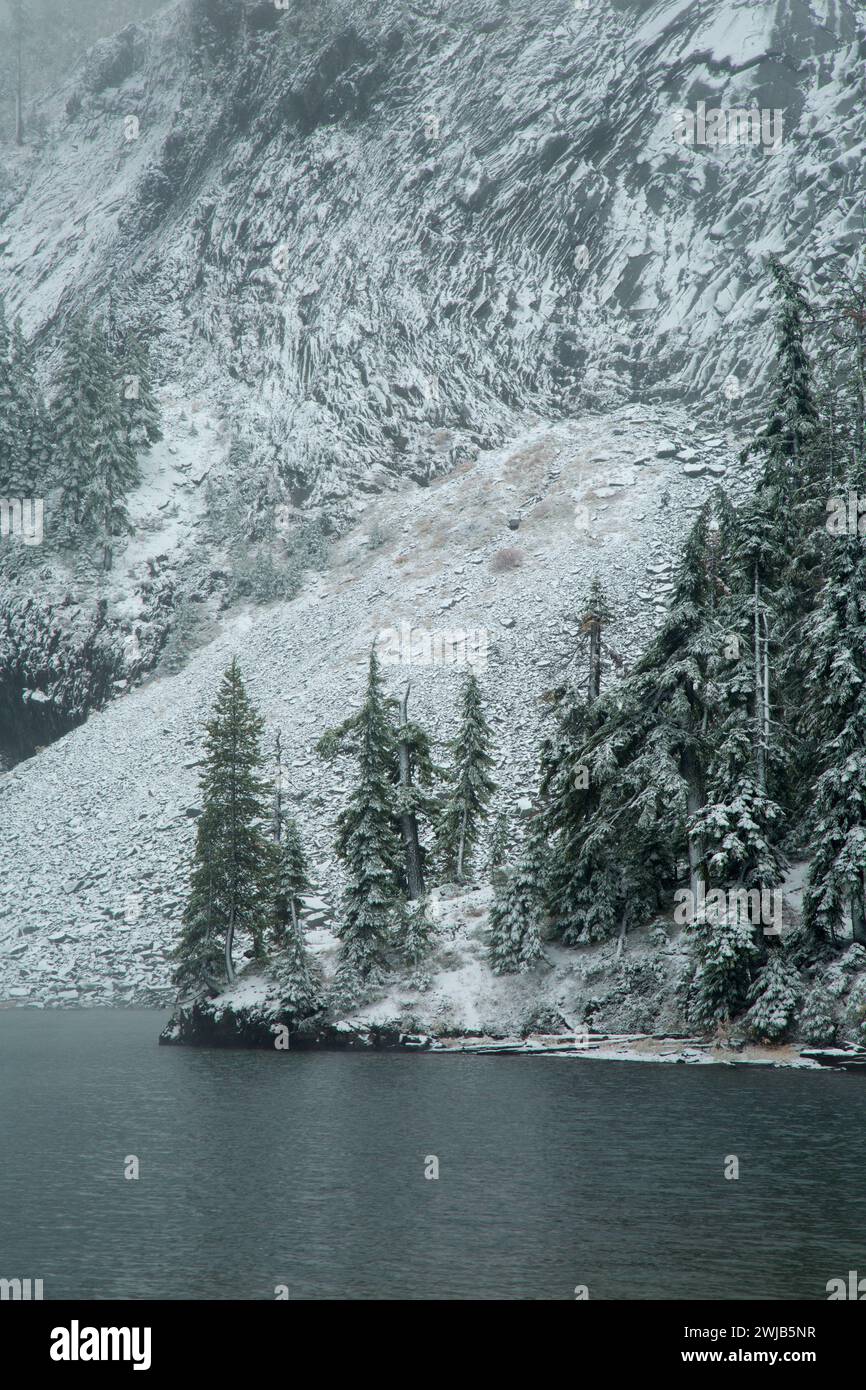 New snow at Indigo Lake on Indigo Lake Trail, Cascade Lakes Recreation ...