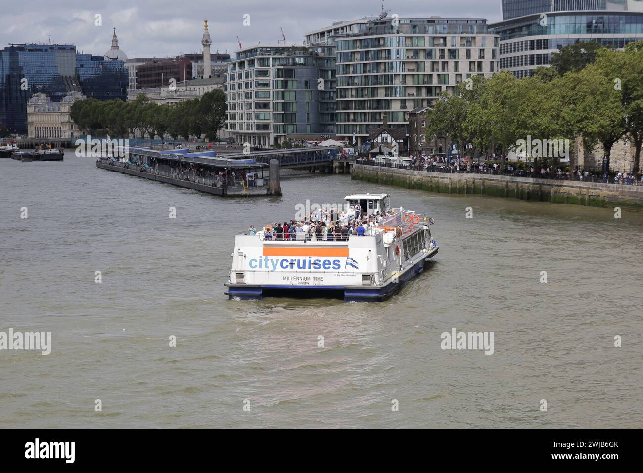 The beautiful cityscape of London with River Thames Stock Photo - Alamy