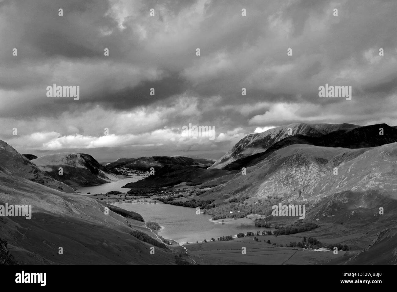 Summit carin of haystacks Black and White Stock Photos & Images - Alamy