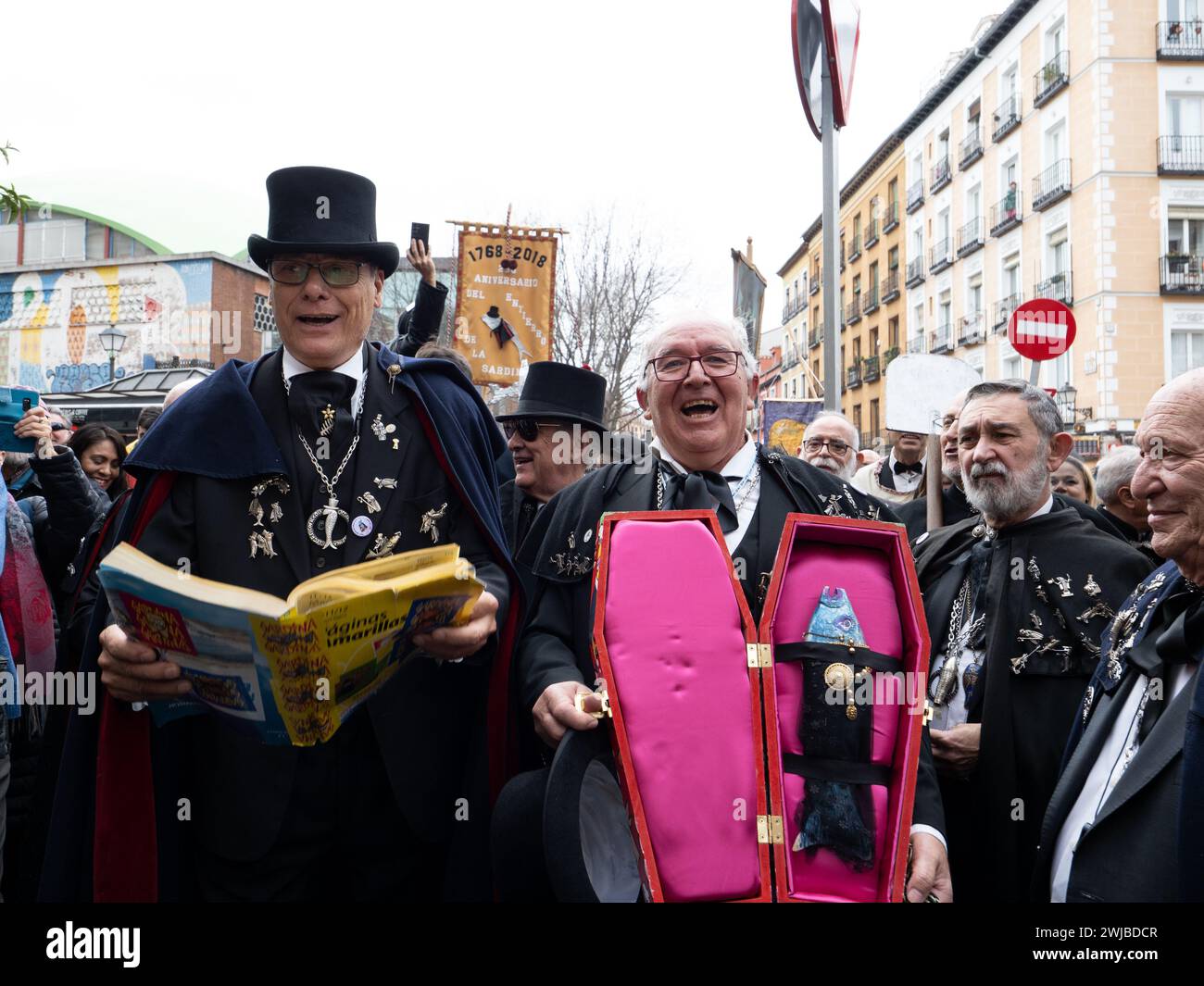 Madrid, Spain. 14th February, 2024. A member of the brotherhood 'La ...