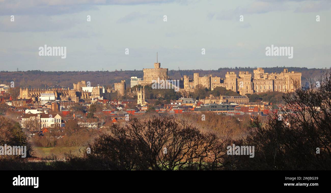 Winter sunshine over Windsor Castle in the Royal Count of Berkshire ...