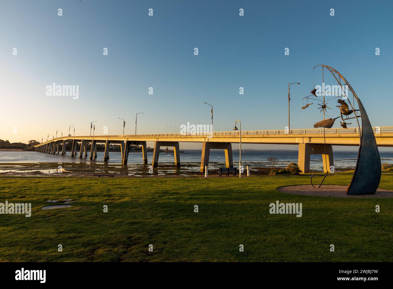 The 640-metre (2,100 foot) concrete Phillip Island bridge connects the ...