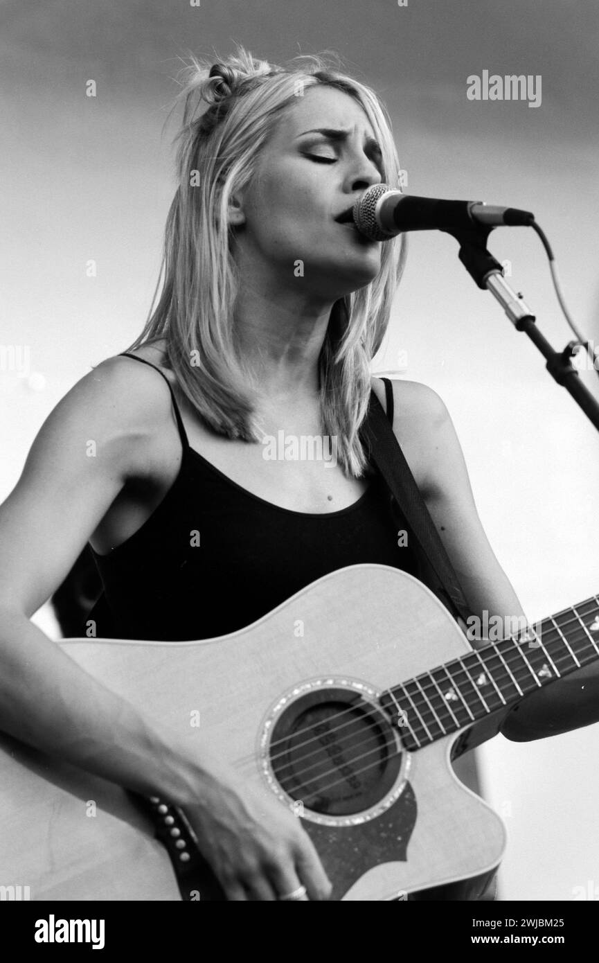 Dixie chicks Black and White Stock Photos & Images - Alamy
