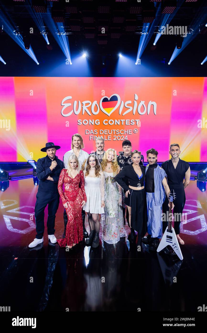 Berlin, Germany. 14th Feb, 2024. Marie Reim (front, l-r), Leona, Bodine ...
