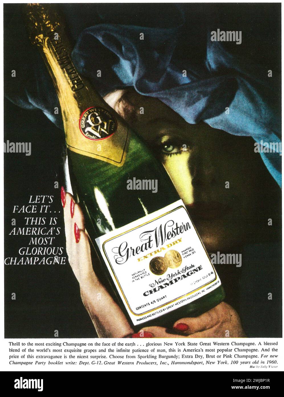 1950s women's magazines hi-res stock photography and images - Alamy