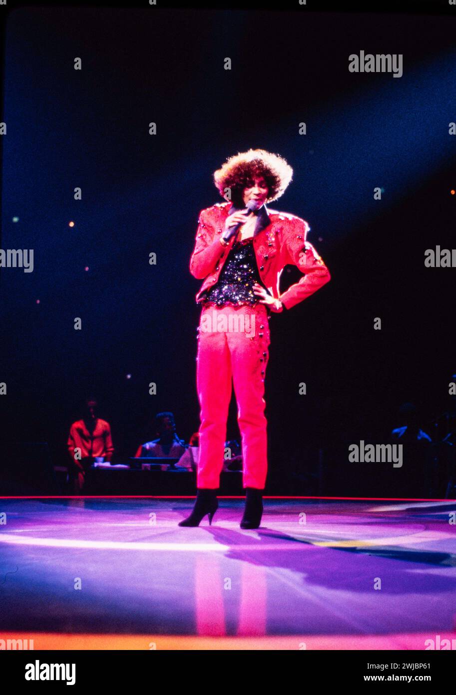 Whitney houston 1988 hi-res stock photography and images - Alamy