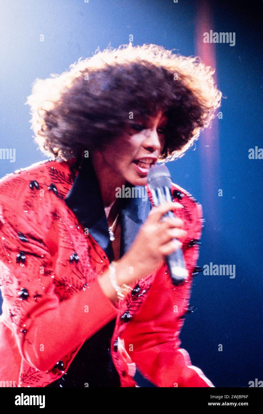 Whitney houston 1988 hi-res stock photography and images - Alamy