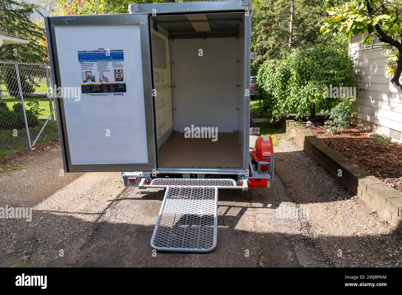 New Hope, Minnesota - October 14, 2023: U-Haul Ubox container pod, in a ...