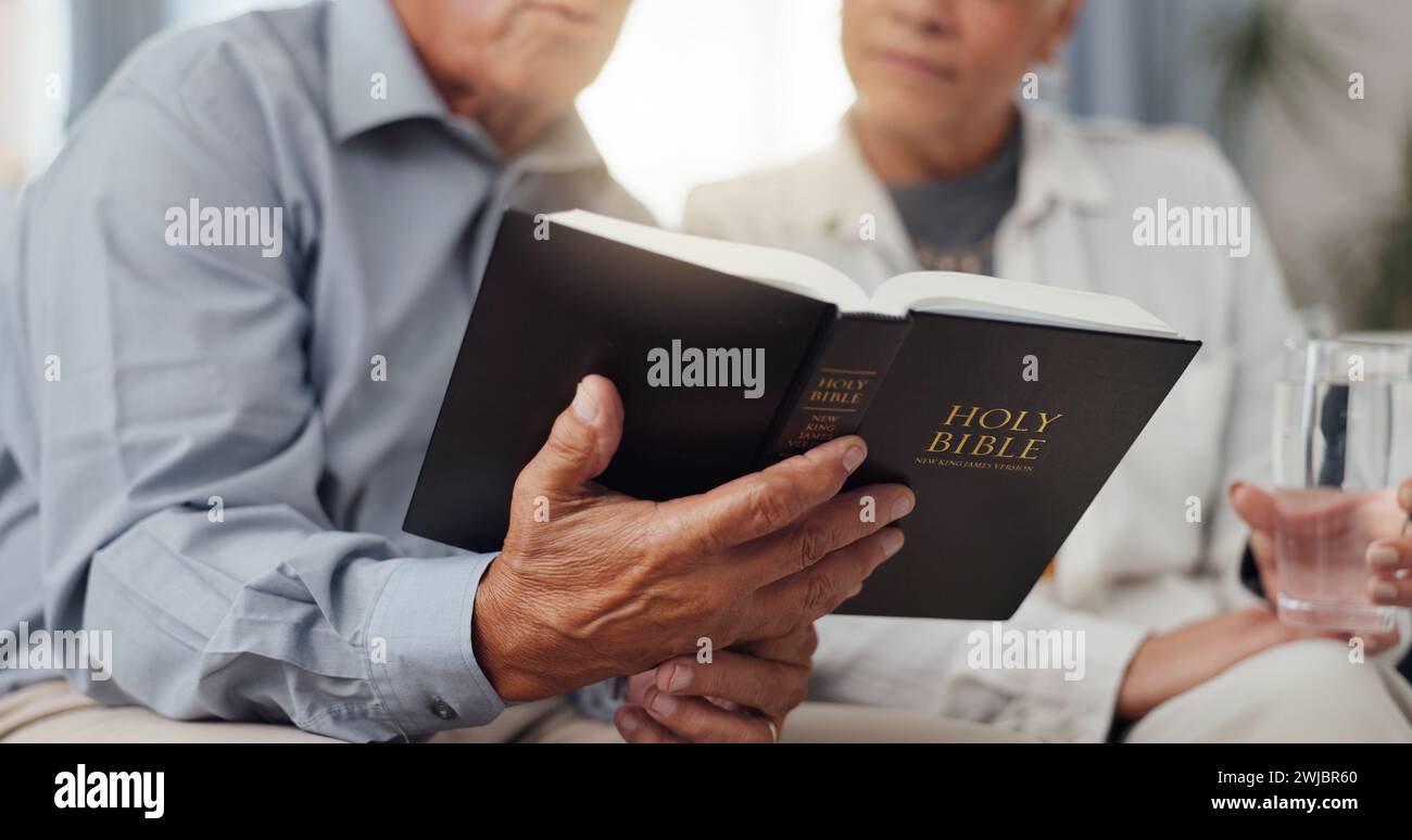 Living pastor hi-res stock photography and images - Alamy