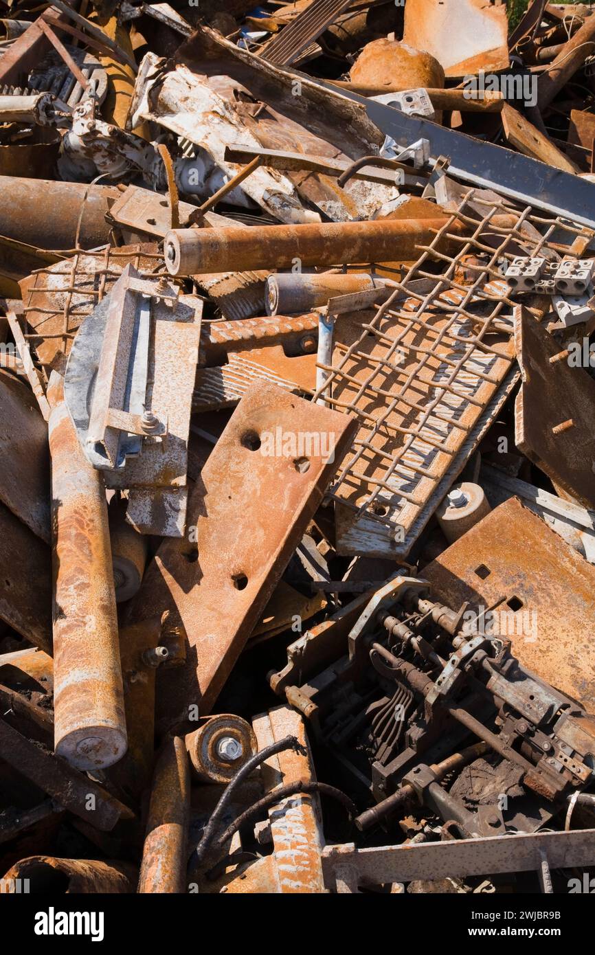 Pile of assorted rusted steel and metal parts and pieces at scrap metal ...