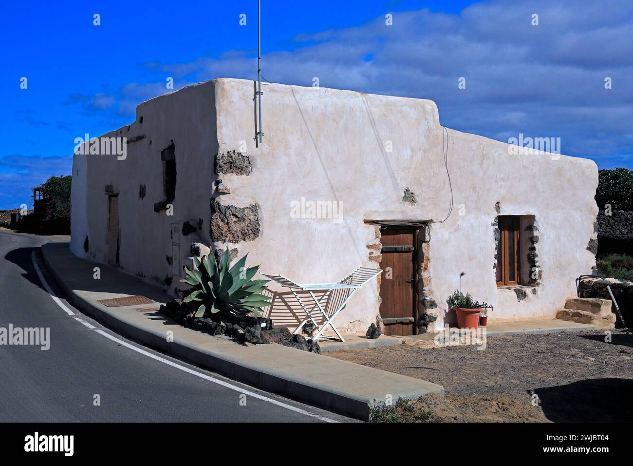 Vernacular style architecture hi-res stock photography and images - Alamy