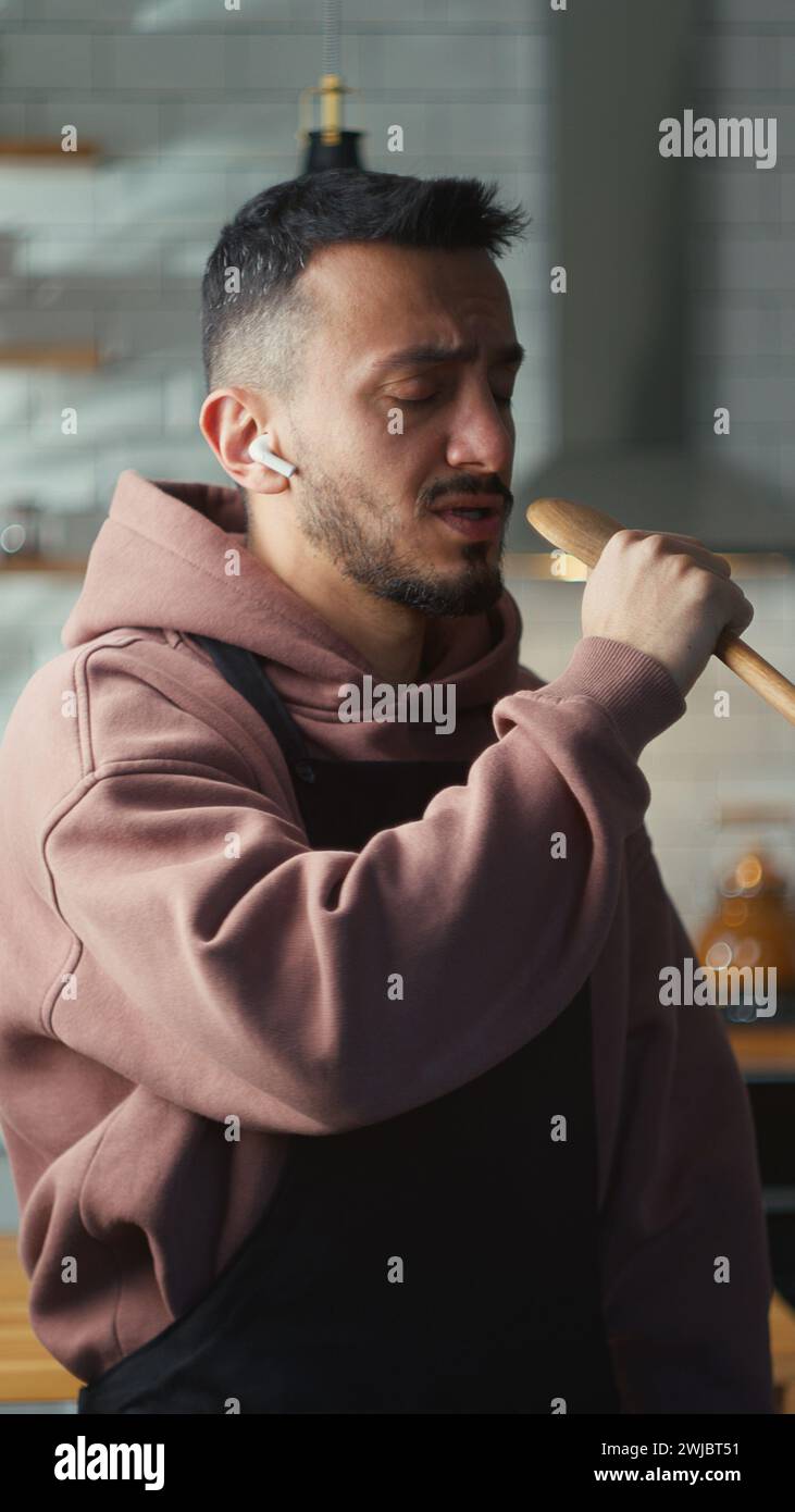 Emotions ladle hi-res stock photography and images - Alamy