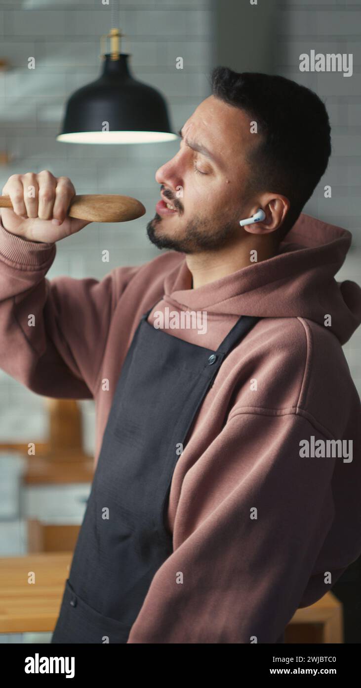 Emotions ladle hi-res stock photography and images - Alamy
