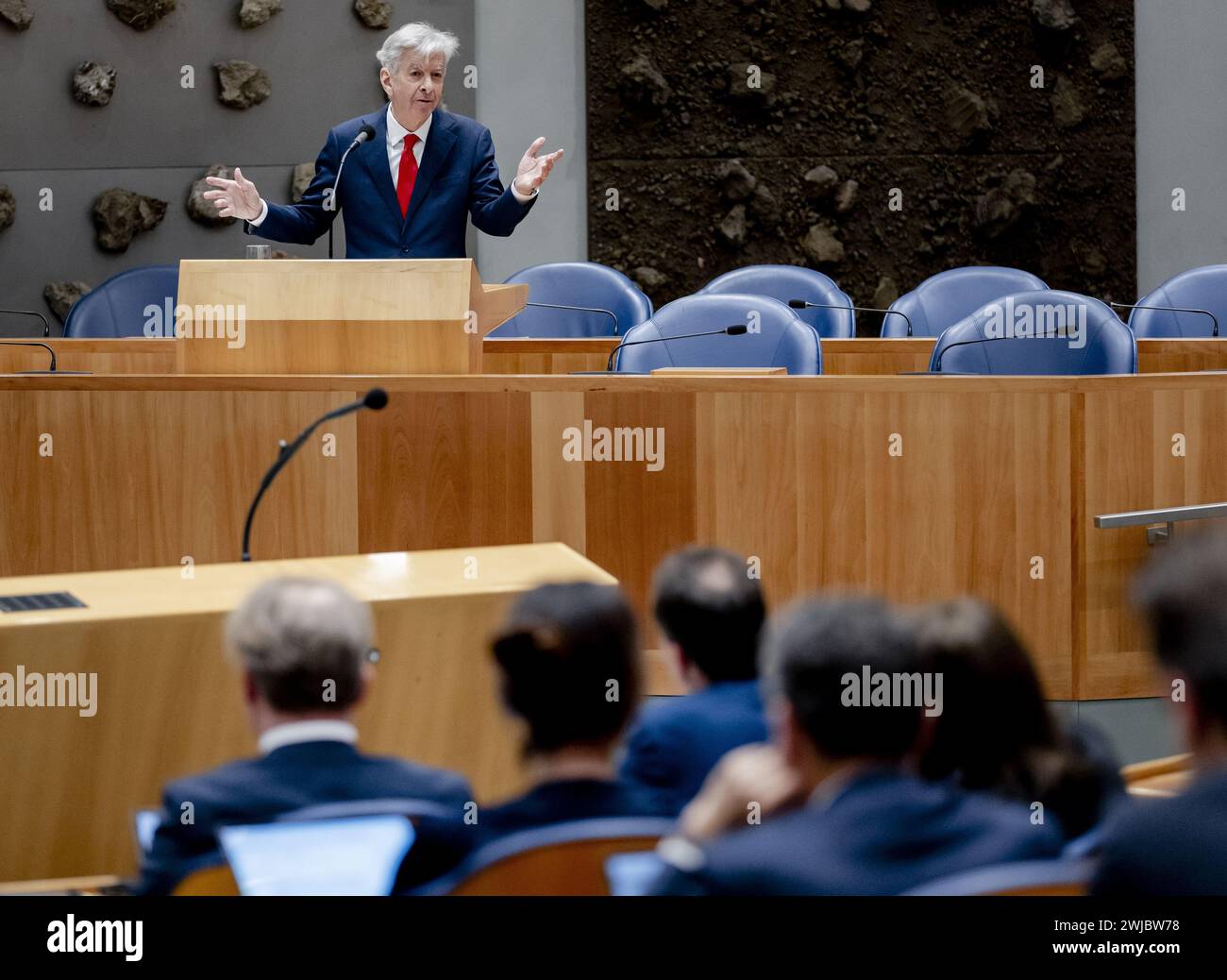 THE HAGUE - Former informant Ronald Plasterk during the debate on the ...