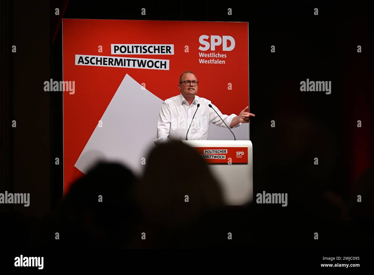Schwerte, Germany. 14th Feb, 2024. Jochen Ott, Chairman of the SPD ...