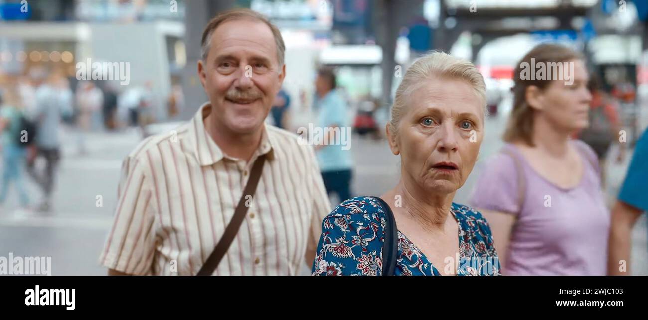 GOLDEN YEARS, (aka DIE GOLDENEN JAHRE), from left: Stefan Kurt, Esther ...