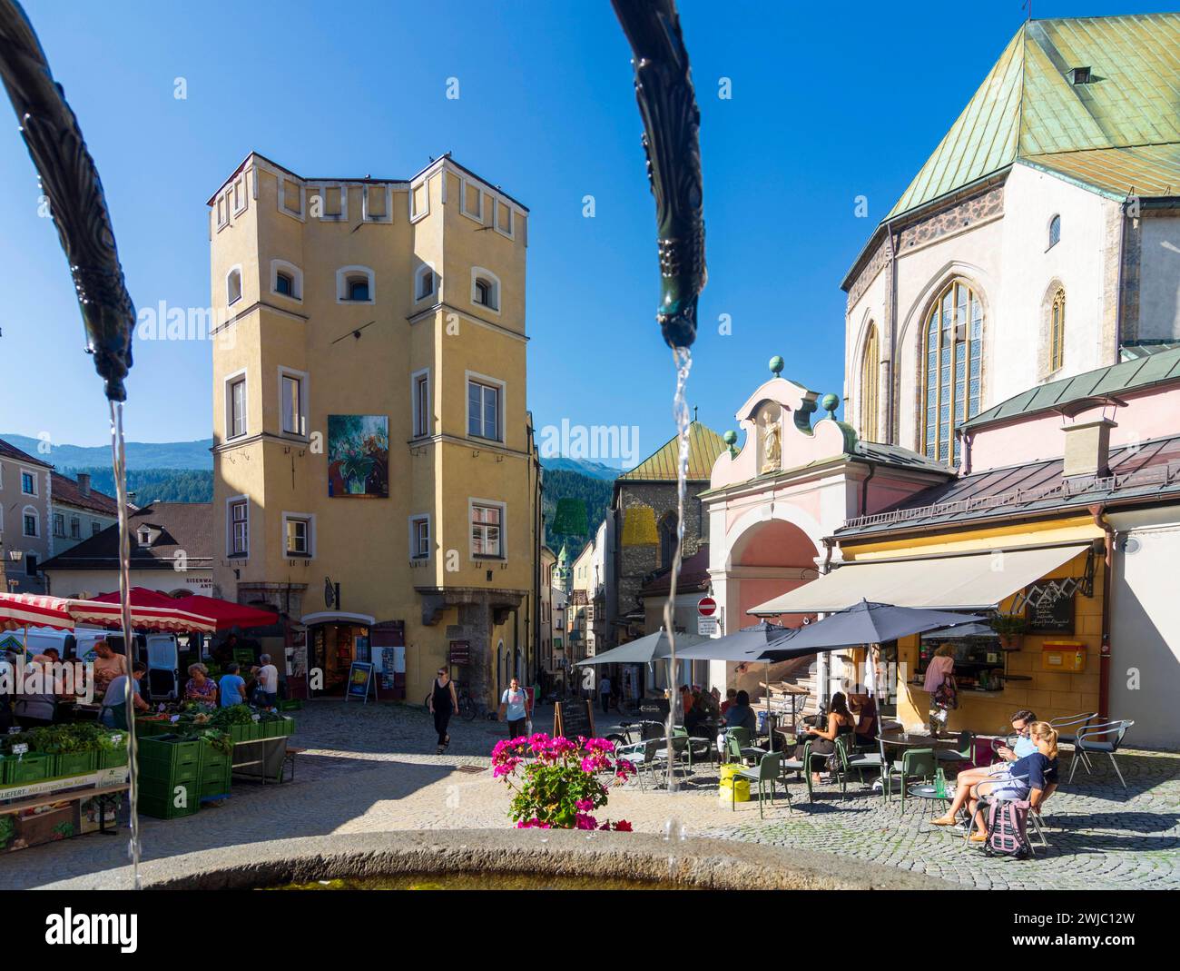 square Oberer Stadtplatz, fountain Stadtbrunnen, house Stubenhaus Hall ...