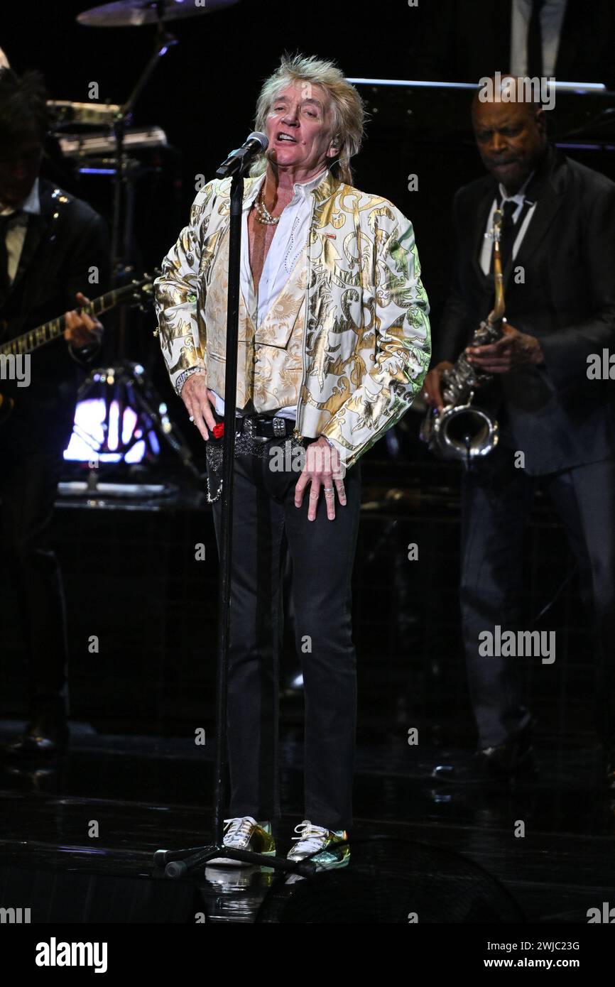 Hollywood FL, USA. 13th Feb, 2024. Rod Stewart performs during The 2024 ...