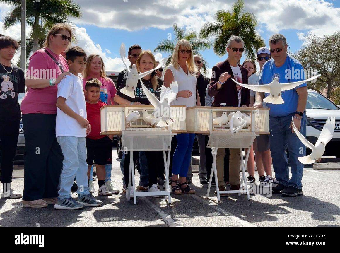 Parents and other family members of the 17 people murdered at Marjory ...