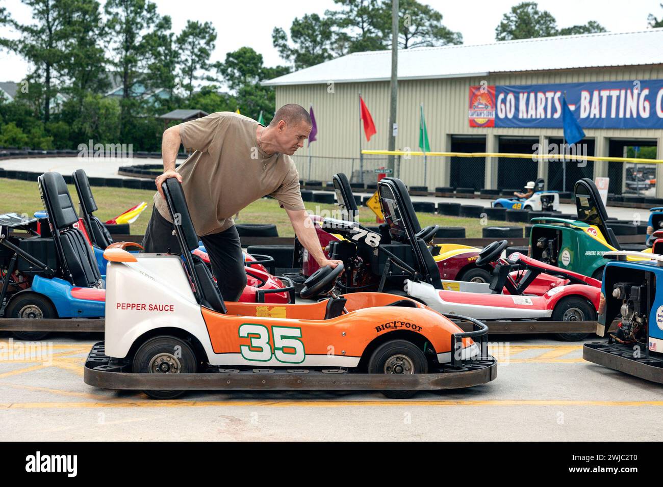 HIGHTOWN, Garret Dillahunt, 'I Said No, No, No', (Season 3, ep. 302 ...