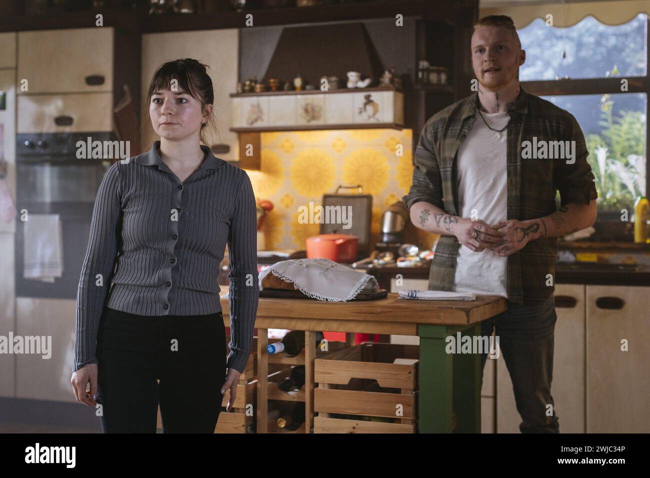 SANCTUARY, (aka SANCTUARY: A WITCHES TALE), Hazel Doupe (front ...