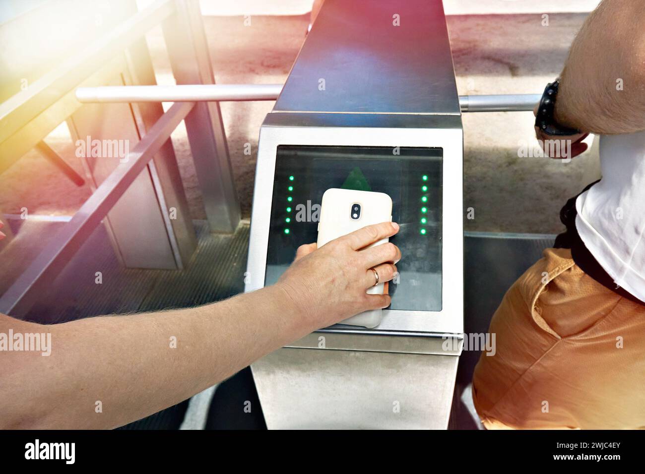 Smart turnstiles hi-res stock photography and images - Alamy