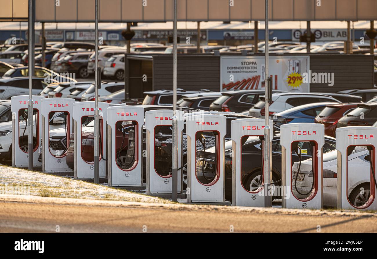 Gothenburg, Sweden - december 10 2022: Long row of Tesla Superchargers ...
