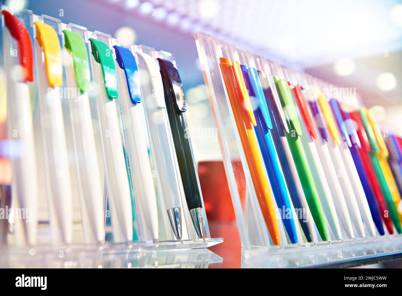 Pens display hi-res stock photography and images - Alamy