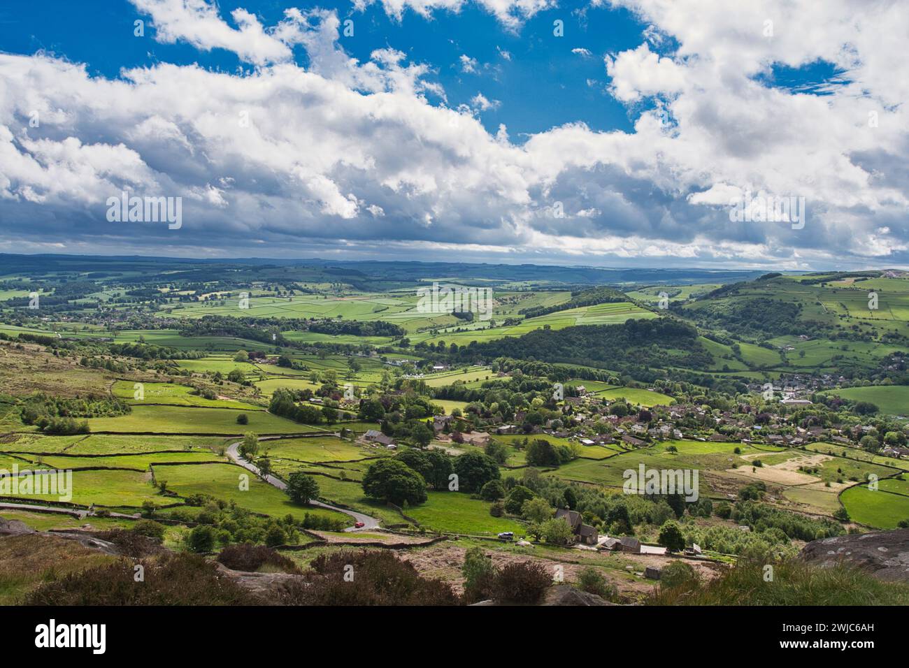 Peak District National Park, Curbar Edge, White Edge and Froggatt Edge ...