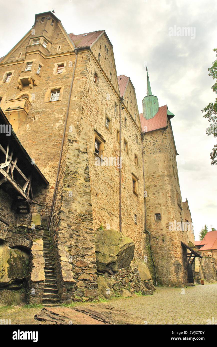 Czocha Castle ( German: Tzschocha) - a defensive castle in the village ...