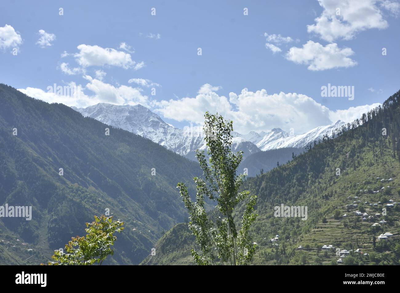 Naran hills hi-res stock photography and images - Alamy